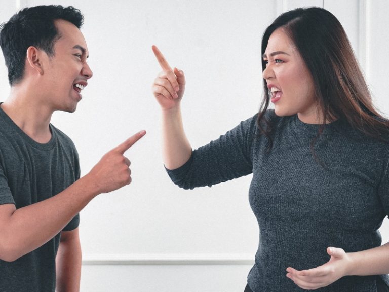 10 Traits of Good-Hearted People (With Examples)